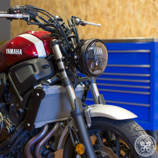 MT-07/FZ-07/XSR700 Custom Headlight Brackets • MOTODEMIC