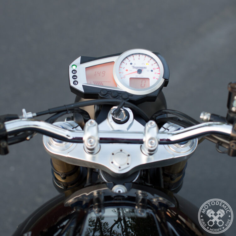 Speed Triple Single Headlight Conversion - Round (05-10) • MOTODEMIC