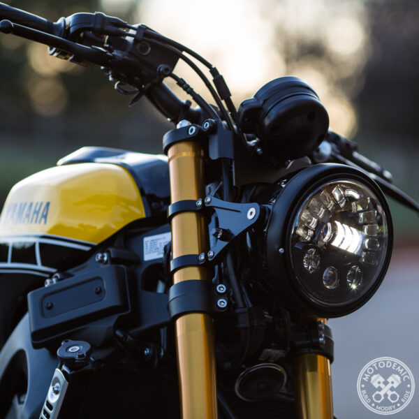 XSR900 7-Inch Headlight Conversion • MOTODEMIC