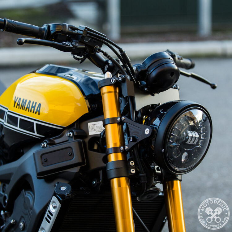 XSR900 7-Inch Headlight Conversion • MOTODEMIC