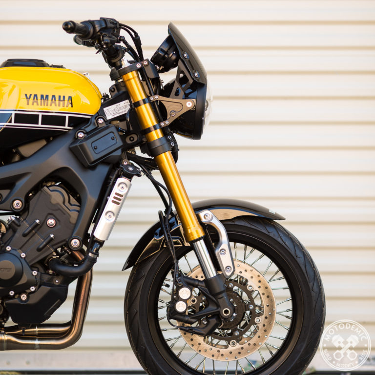 XSR900 7-Inch Headlight Conversion • MOTODEMIC