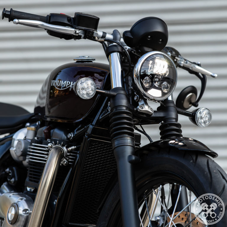 LED Headlight for Triumph Bobber • MOTODEMIC