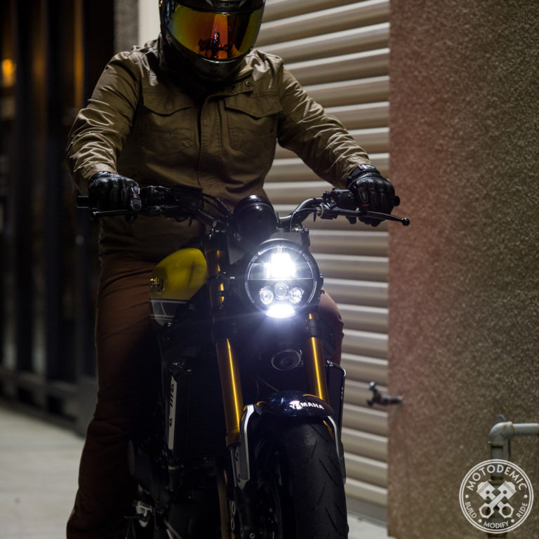 XSR900 7-Inch Headlight Conversion • MOTODEMIC