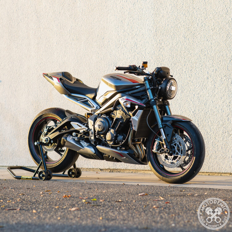 Street Triple Single Headlight Conversion - Round (765 TFT) • MOTODEMIC