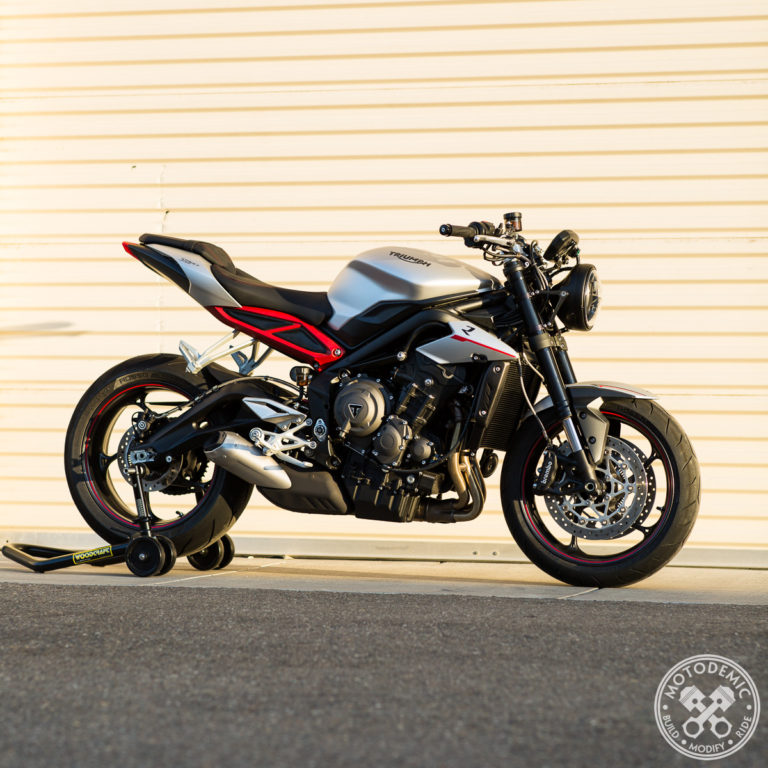 Preview: 765 • MOTODEMIC