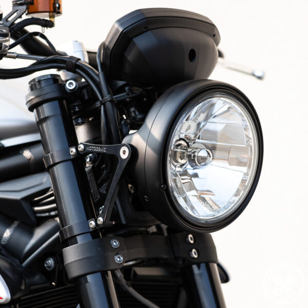 Speed Triple S/RS Single Headlight Conversion - Round (18-20) • MOTODEMIC
