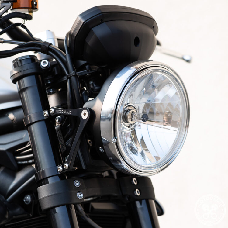Speed Triple S/RS Single Headlight Conversion - Round (18-20) • MOTODEMIC